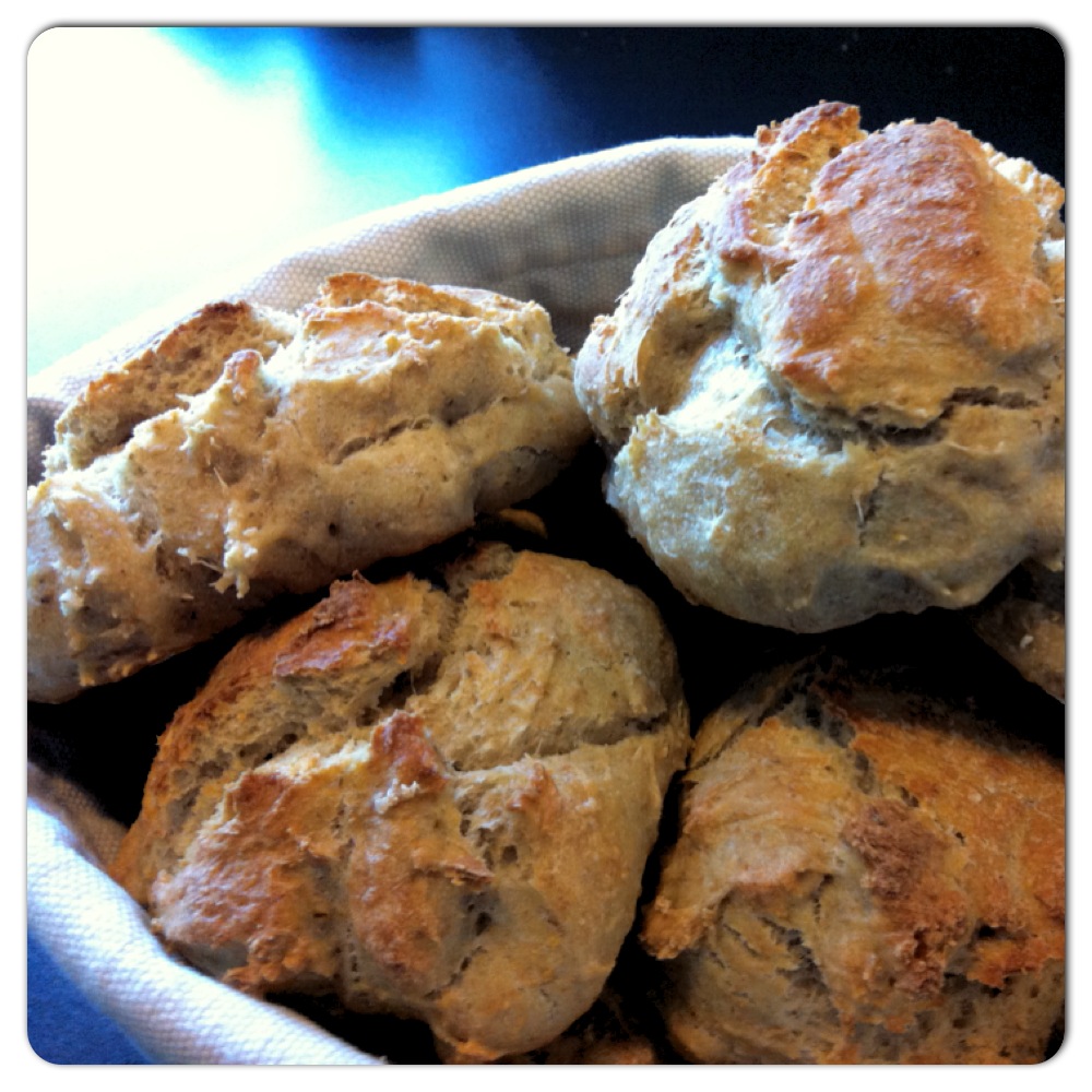 Ager bager: Koldthævede grovboller