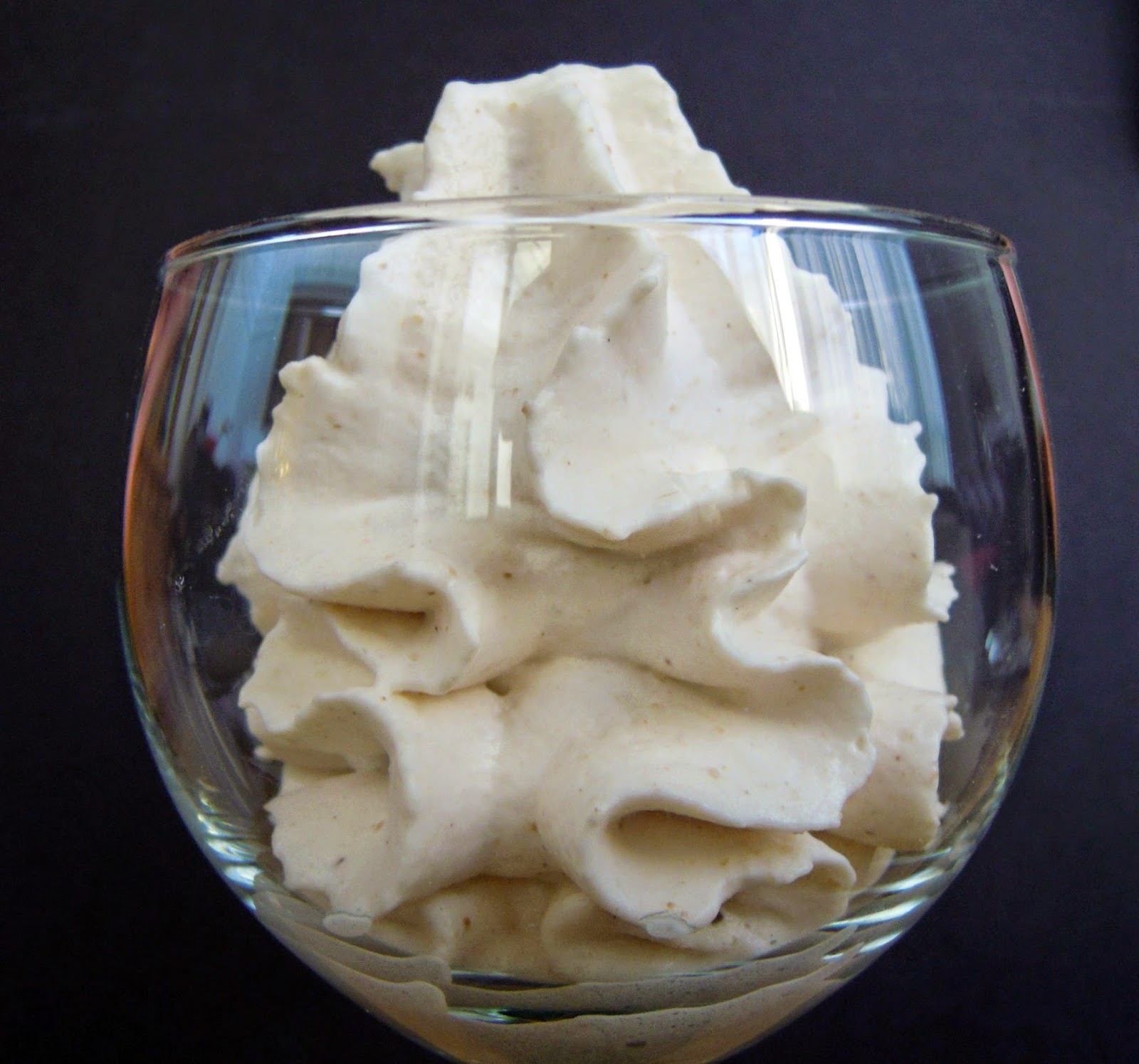 SUCRISSIME: Mousse aux marrons / Espuma à la châtaigne ou le dessert le ...