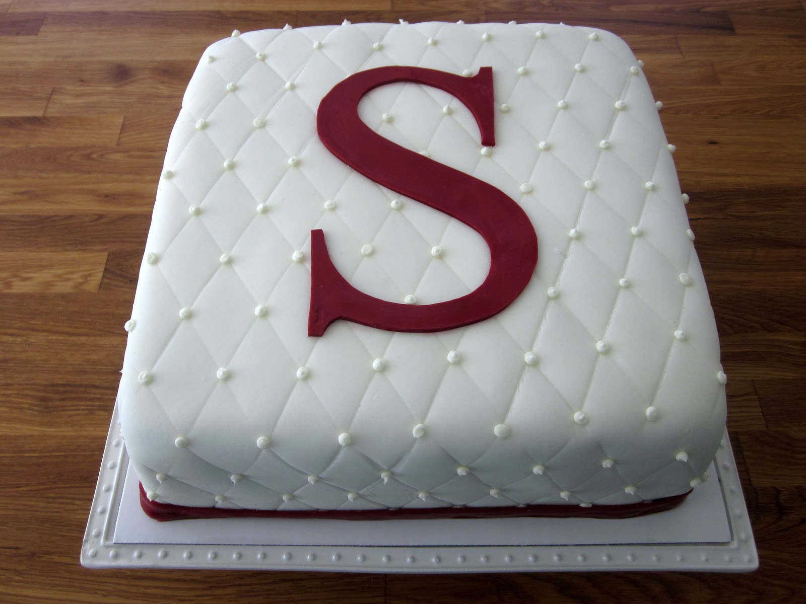 Darlin' Designs: Monogrammed Wedding Shower Cake