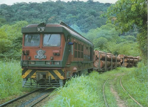 "S" obéit et "R" agit: Chemin de fer Congo-Océan