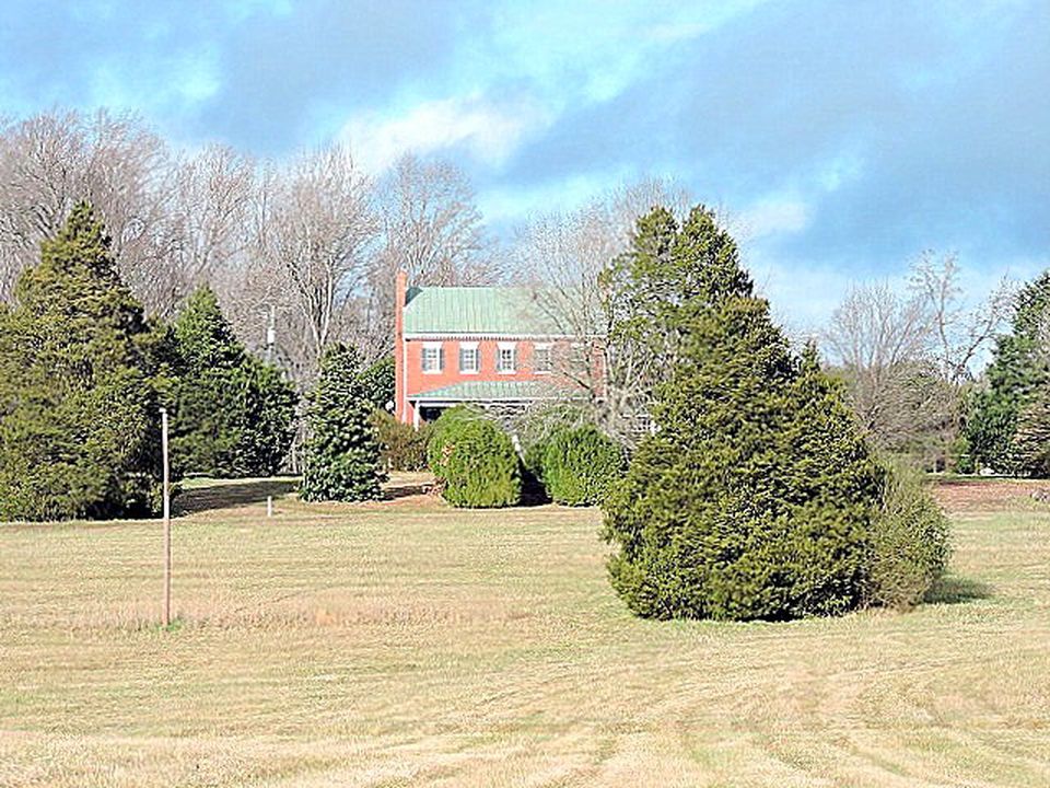 Sweet House Dreams: 1795 Brick Colonial in Chatham, Virginia