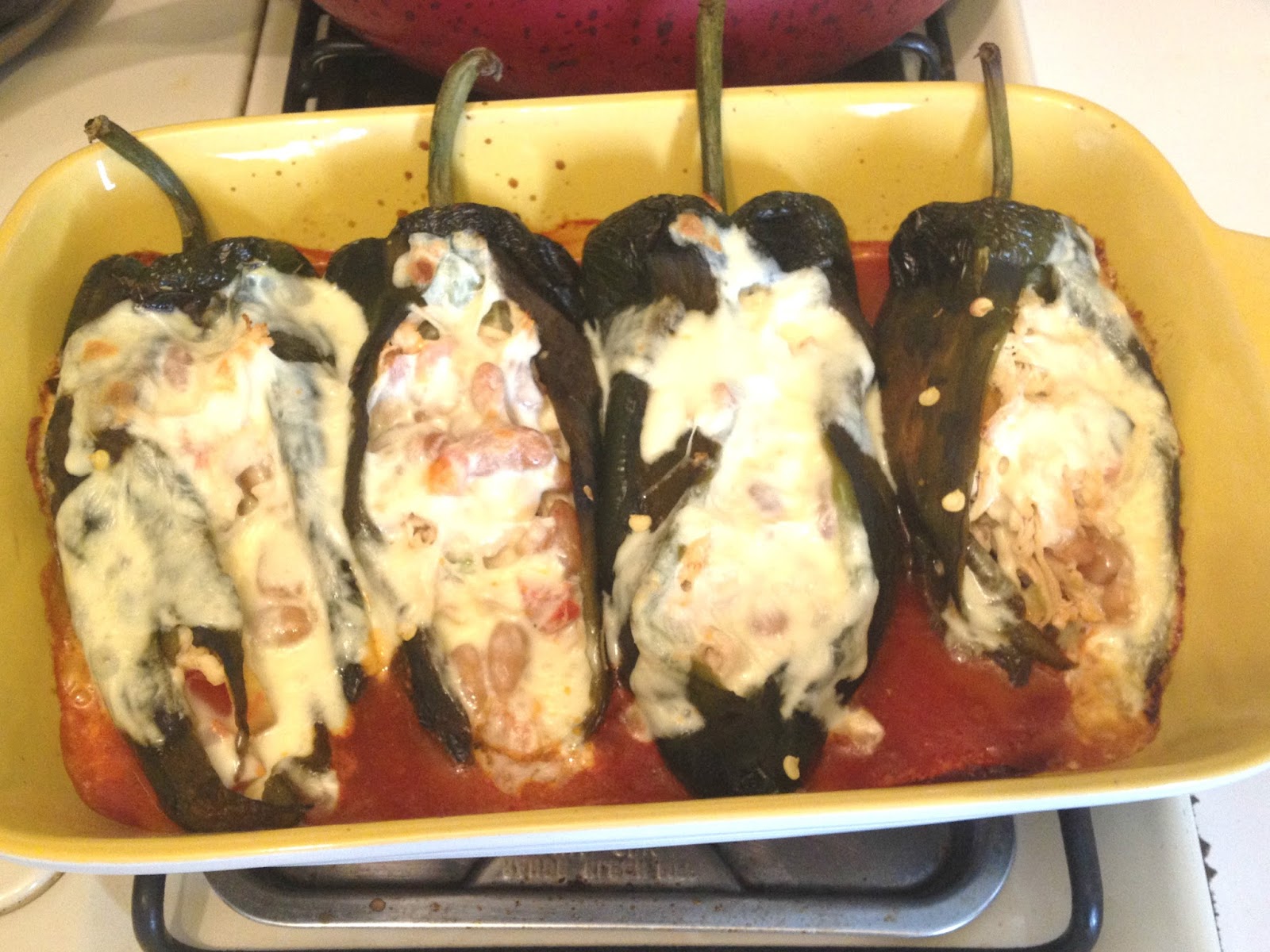 Chiles Rellenos de Pollo | La Lola Dice