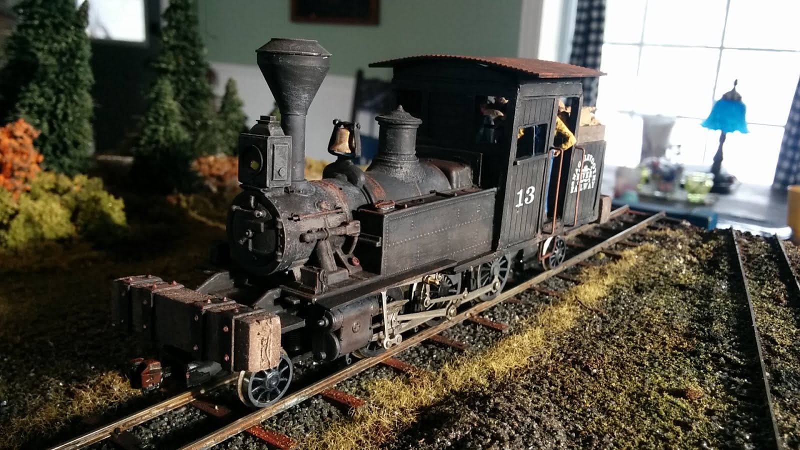 "Heavy Weather": On30 Kitbash of an OO Bachmann Ivatt. Painted and ...