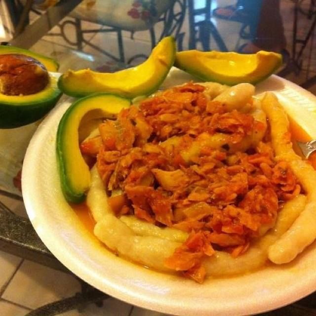 Buen provecho!..Domplines con bacalao al coco, rico venga a comer