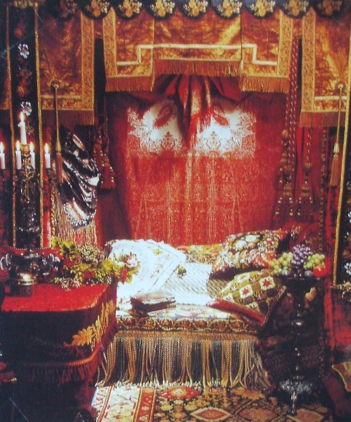 Eye For Design: Decorating Gypsy Chic Style