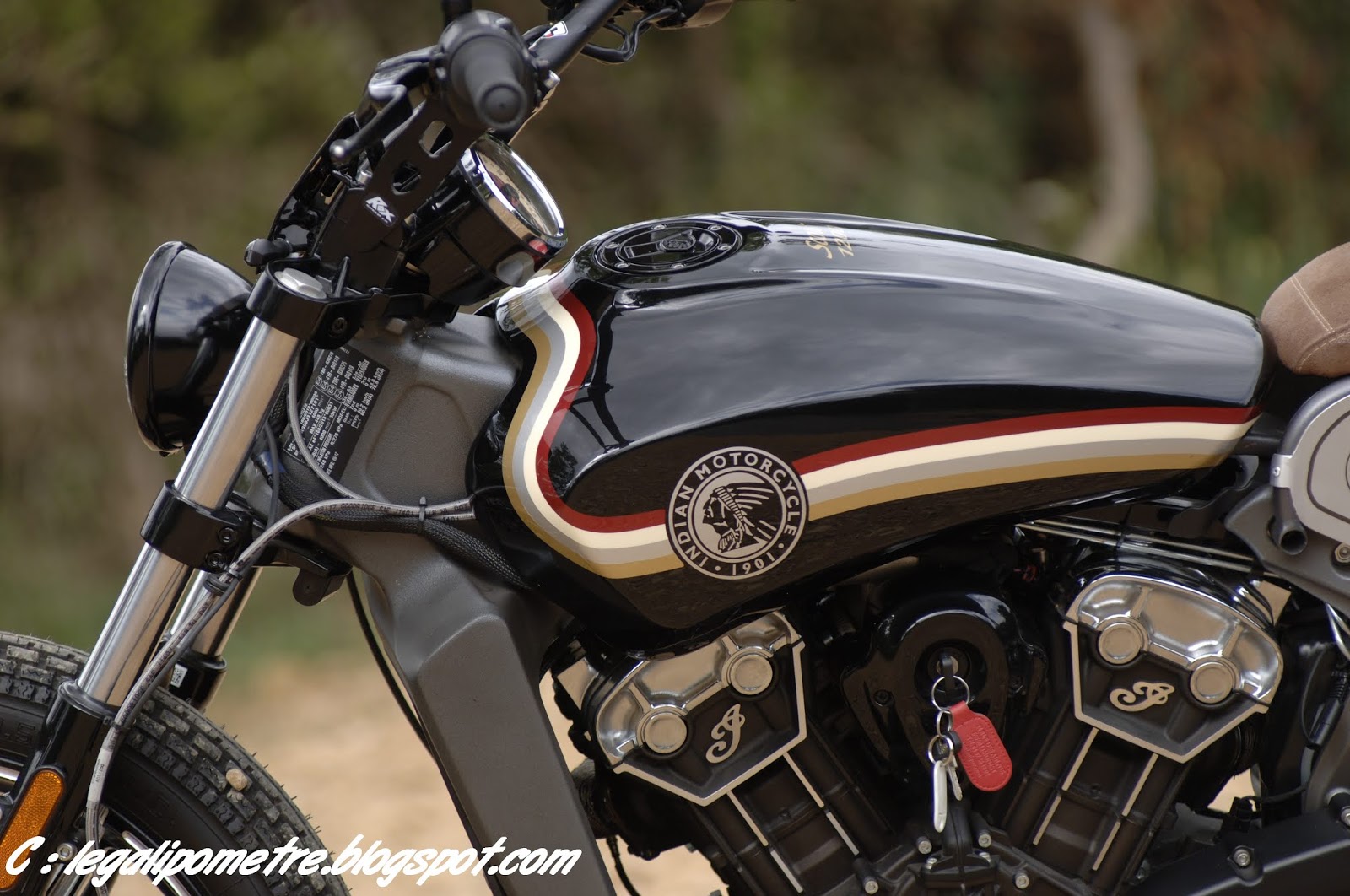 Le Galipometre: Indian Scout Tracker by Indian Lyon