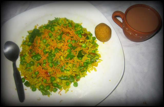 Archies Authentic Touch: Matar Poha Topped with Bhujia Sev