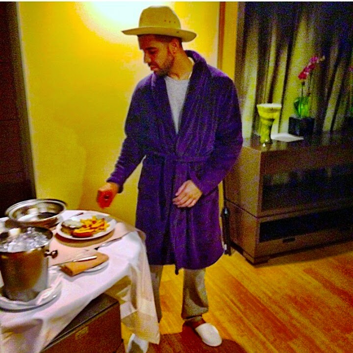 Video of Diddy Accusing Drake of Stealing His Song ~ Ooooooo La La!