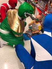 NickALive!: The Power Rangers Help Give Young Cancer Patient A Toys 'R ...