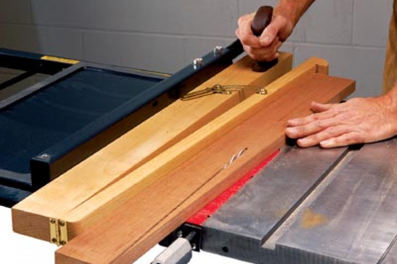 Ah! E se falando em madeira...: +1 gabarito para corte inviesado: