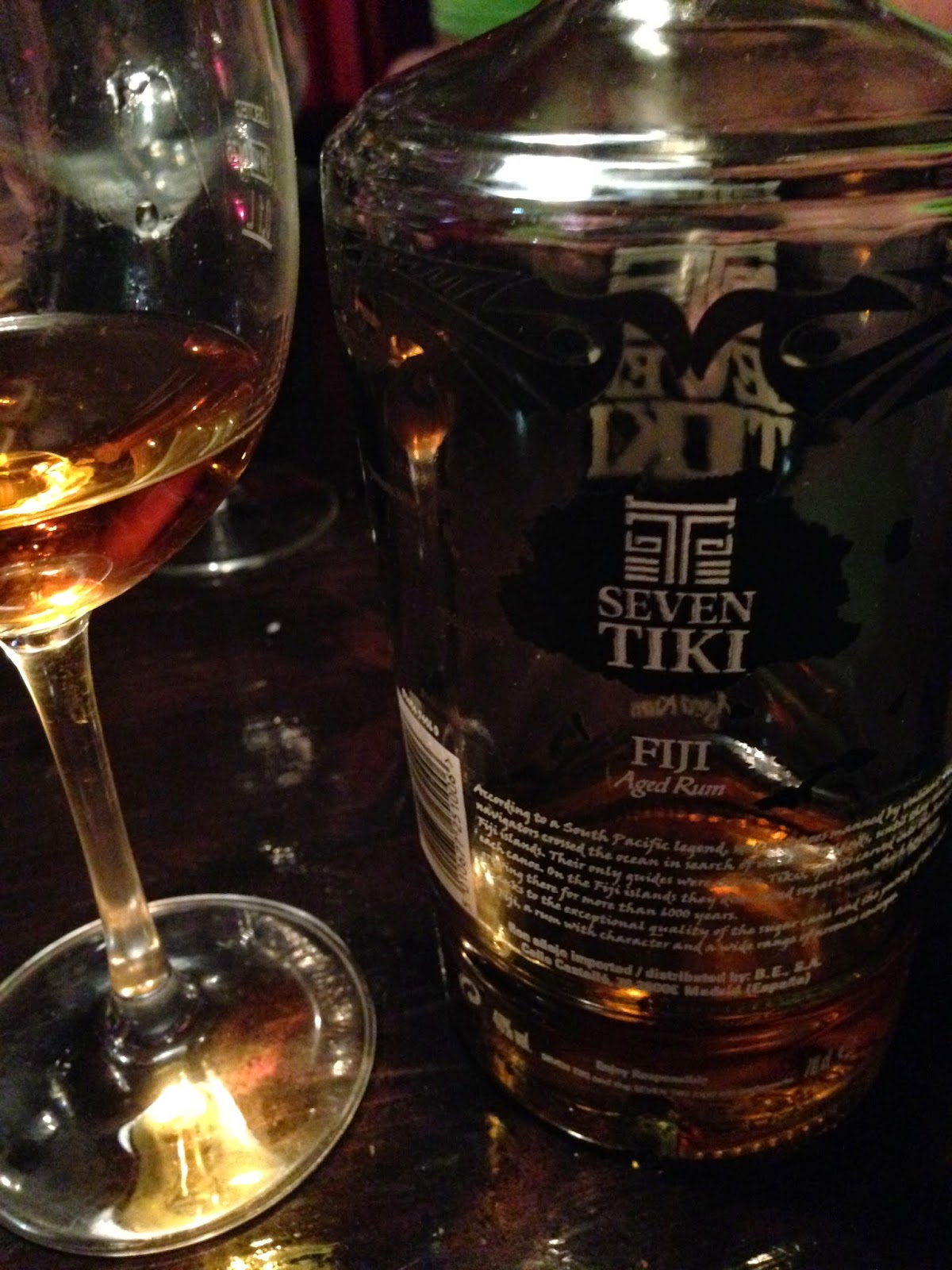 Vino Cucina Ingegneria: RU03 : Seven Tiki Aged Rum