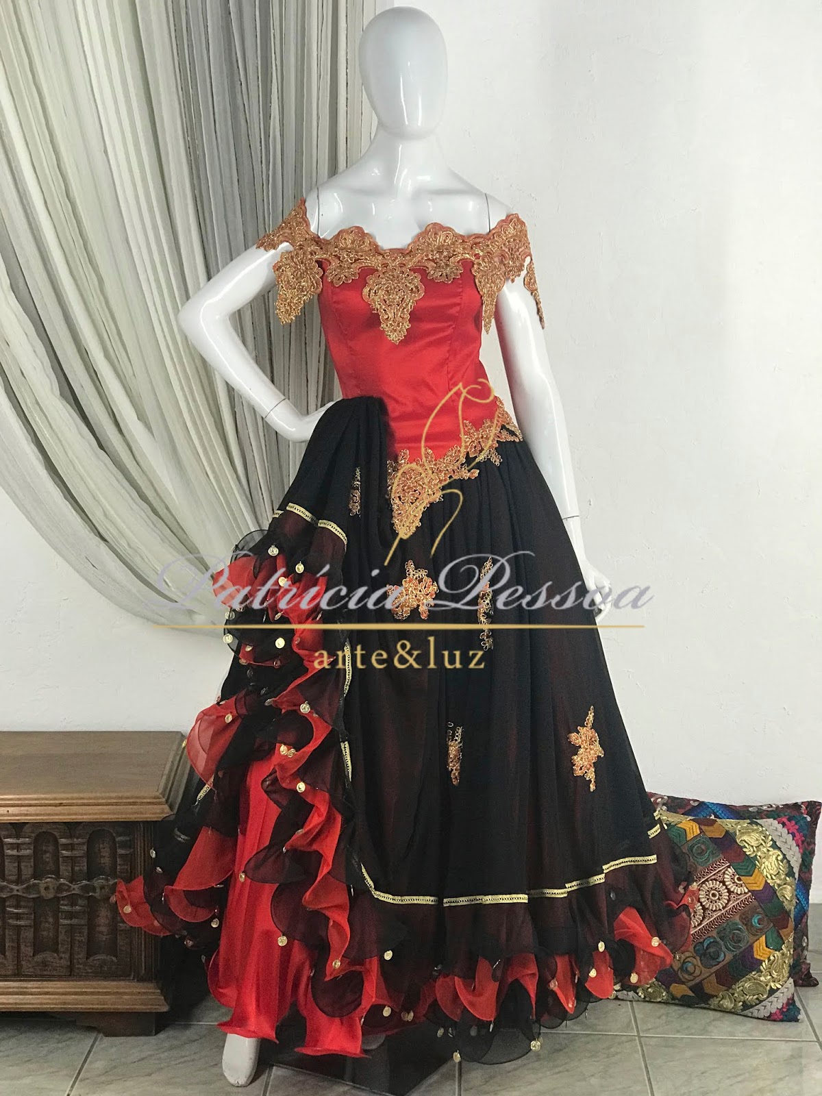 Atelier Patricia Pessoa: Roupa Cigana - (cód.03092)