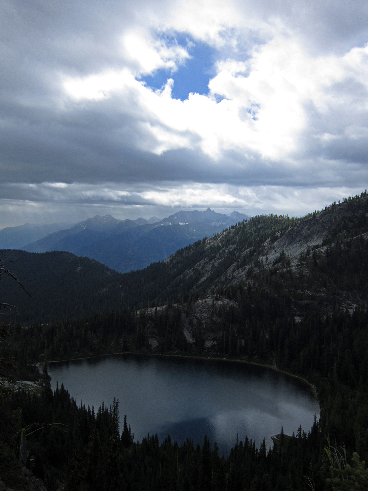 Seeking Ultra: Rainbow Pass-McAlester Pass lollipop, North Cascades