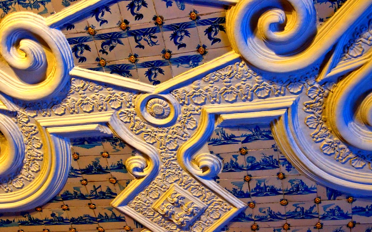 loveisspeed.......: The Menshikov Palace is a Petrine Baroque edifice ...