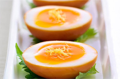 No Princípio era o Ovo Au Commencement était l'Œuf: Tea Leaf Smoked ...