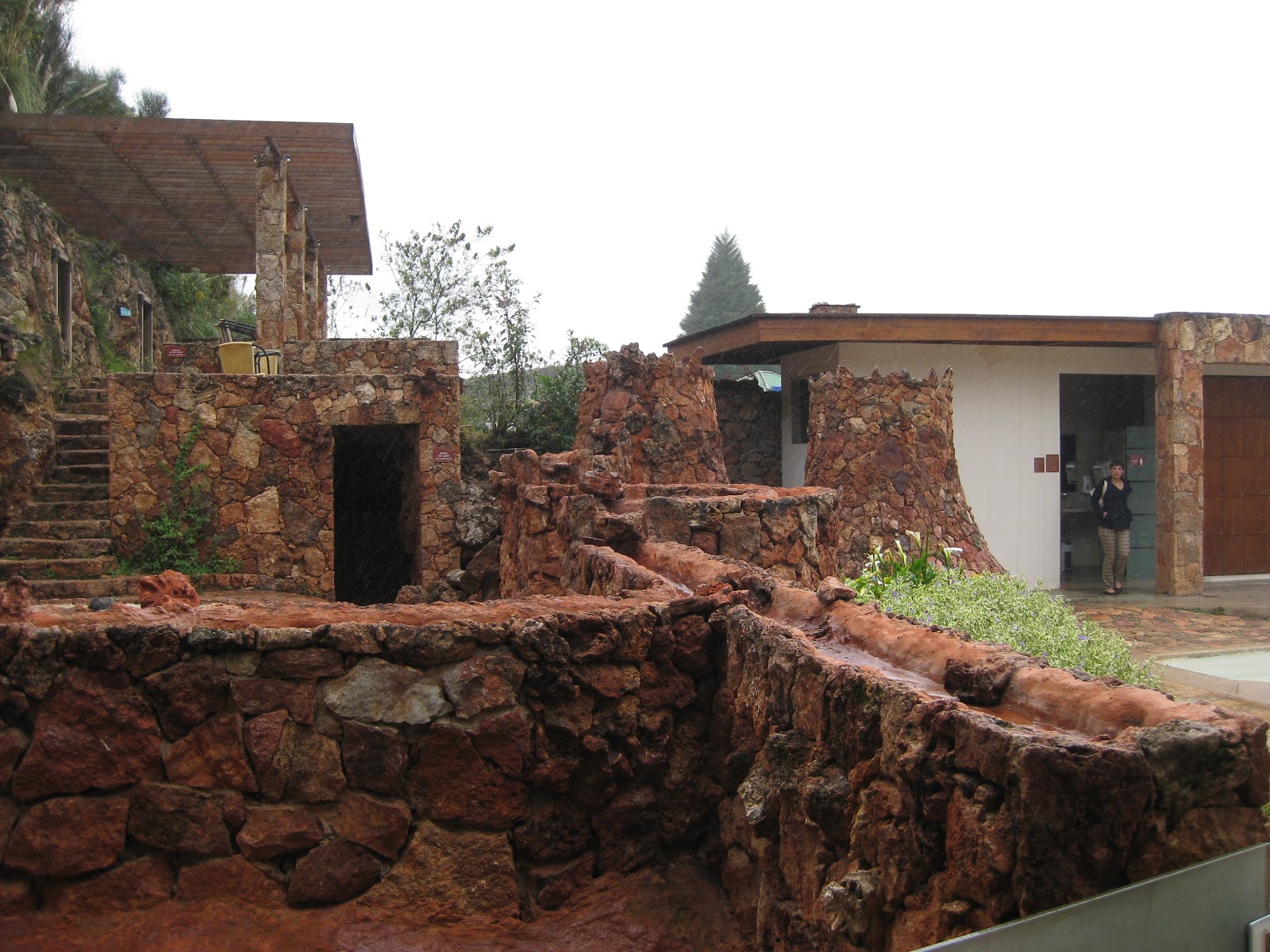 Dividindo a Bagagem: Piedra de Agua, um spa perto de Cuenca, Equador