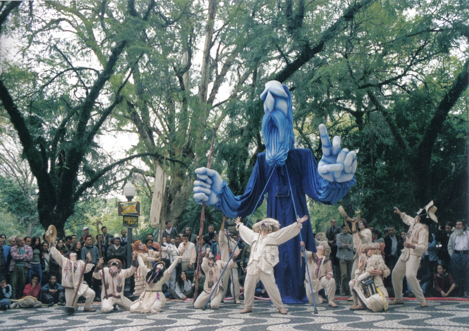 Oficina de Teatro de Rua - Arte e Política Oficina de Teatro de Rua - Arte e Política