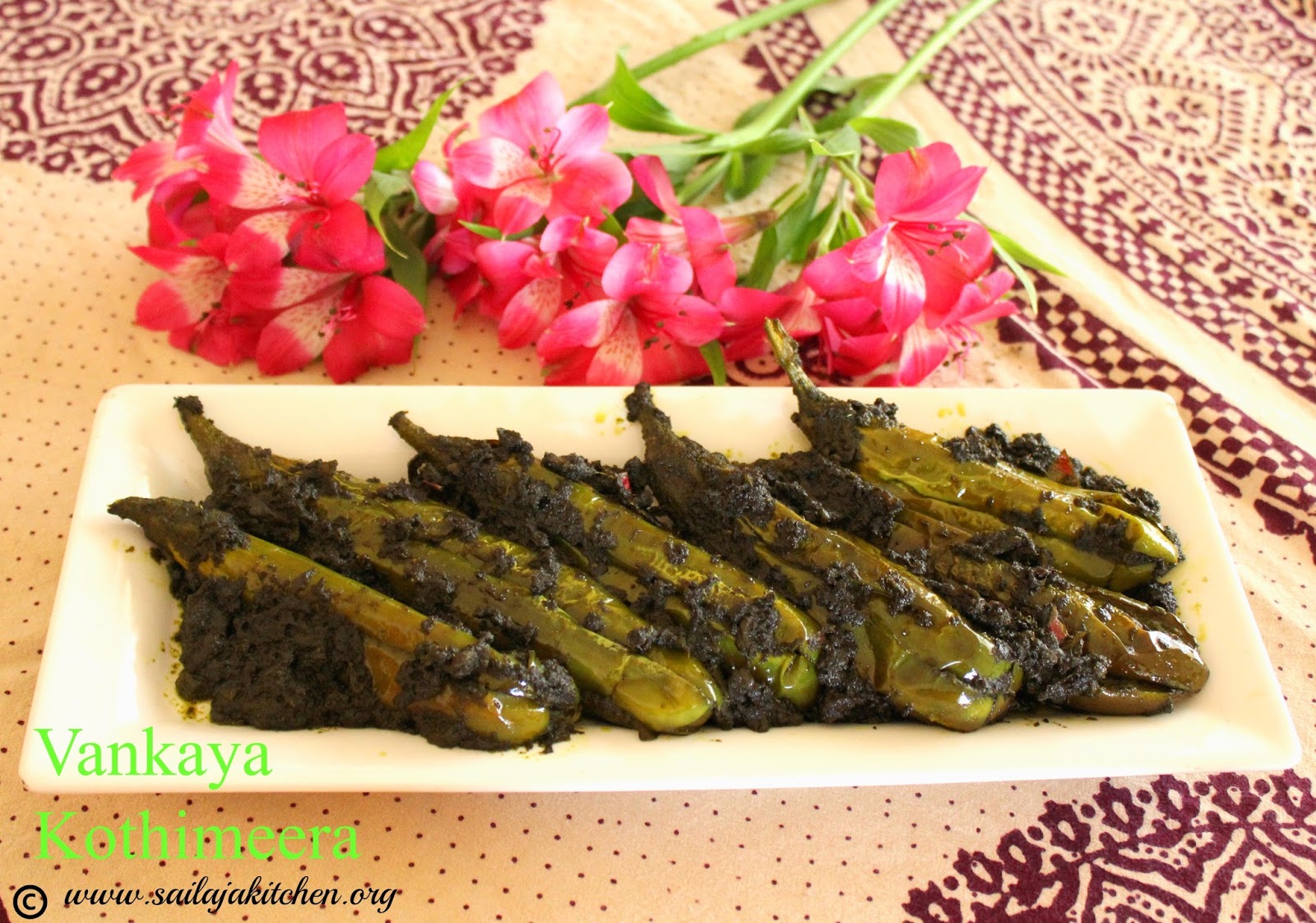 Sailaja Kitchen...A site for all food lovers!: Vankaya Kothimeera ...