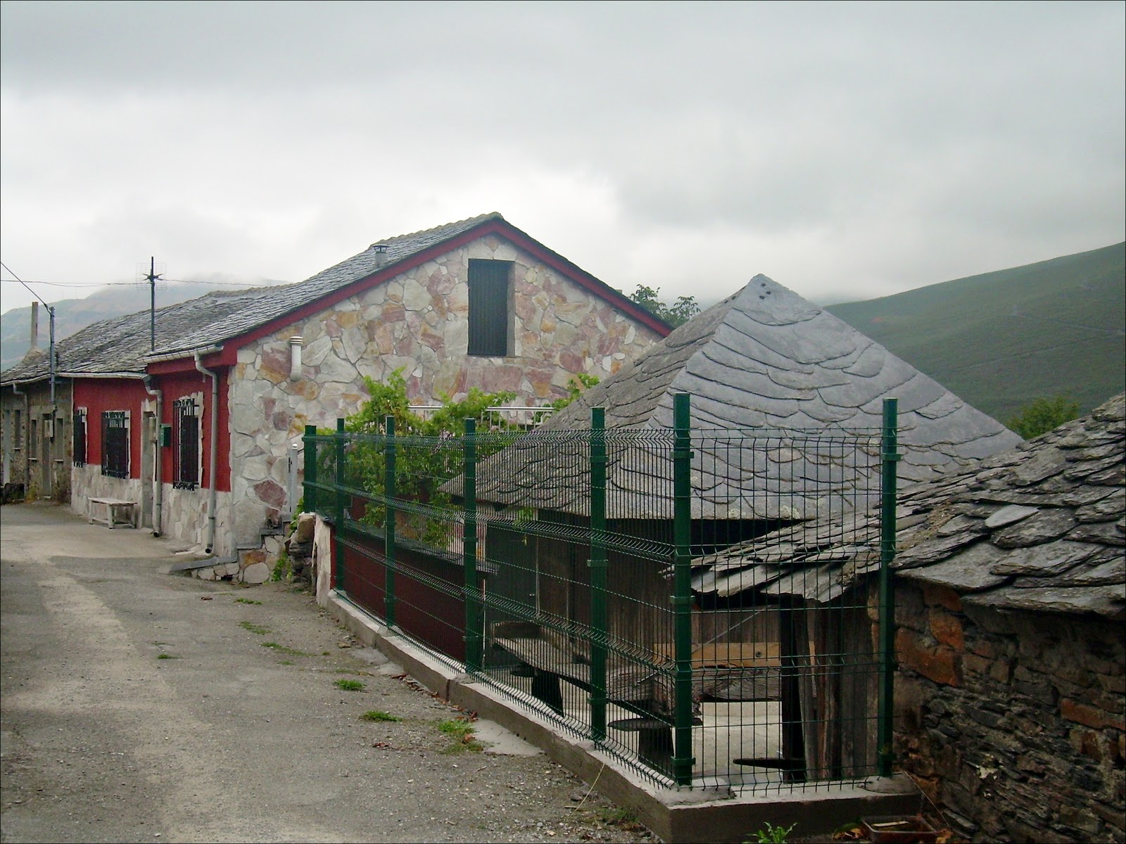 Ibias: parroquia de tormaleo: Buso, lo dice todo el mundo...