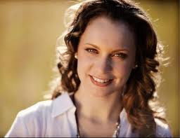 articulos cristianos: Biografia De Christine D Clario