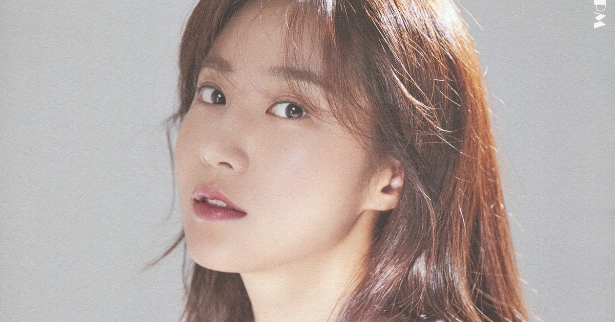 YURI. Girls' Generation-Oh!GG SEASON'S GREETINGS 2020 - Diary (Preview ...