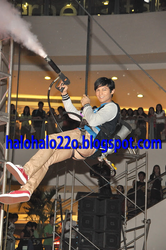 halohalo22o: Enchong Dee for The Coca-Cola Originals by Bench