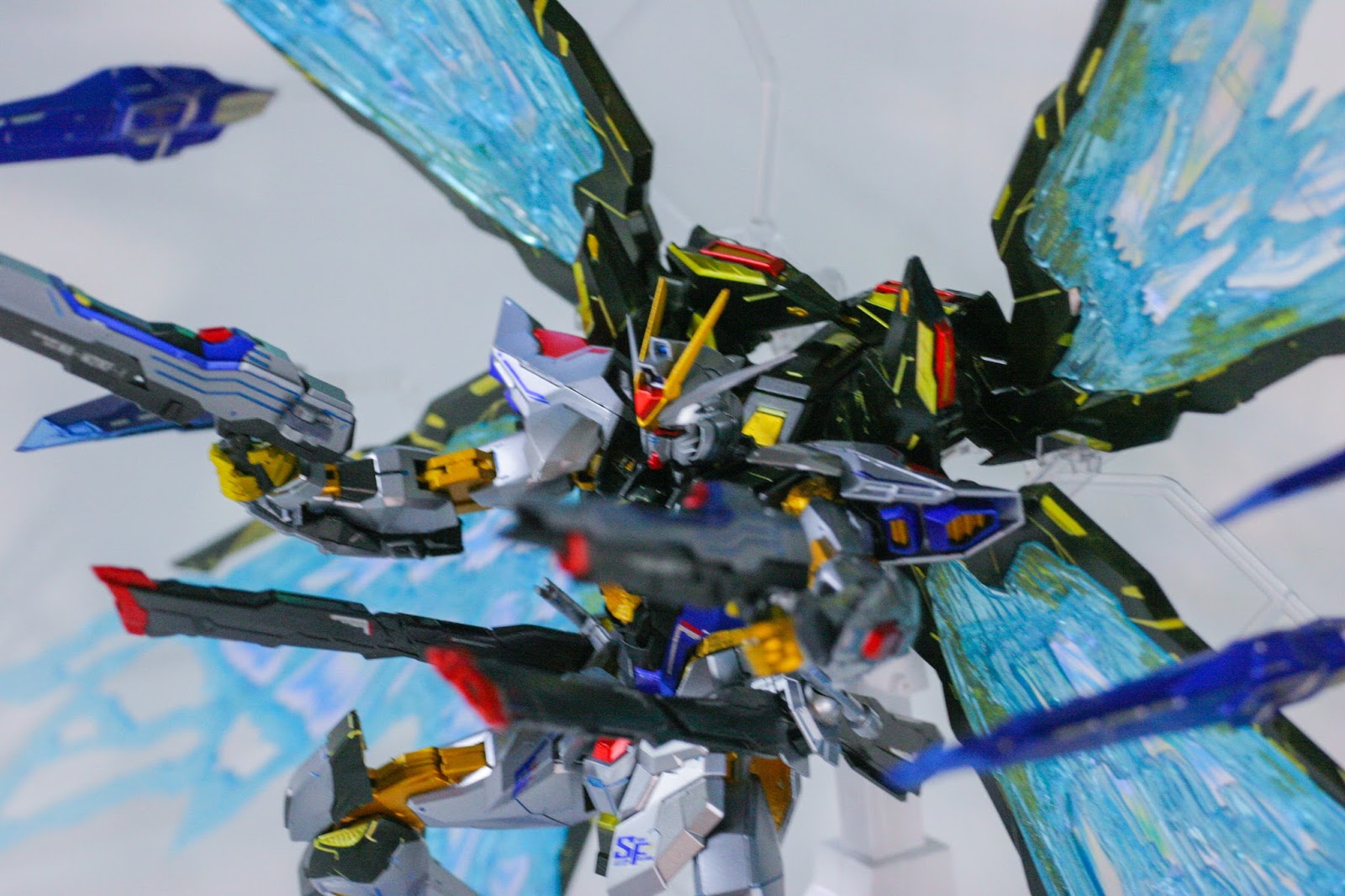 Painted Build: DM 1/100 Strike Freedom Gundam Ver. MB