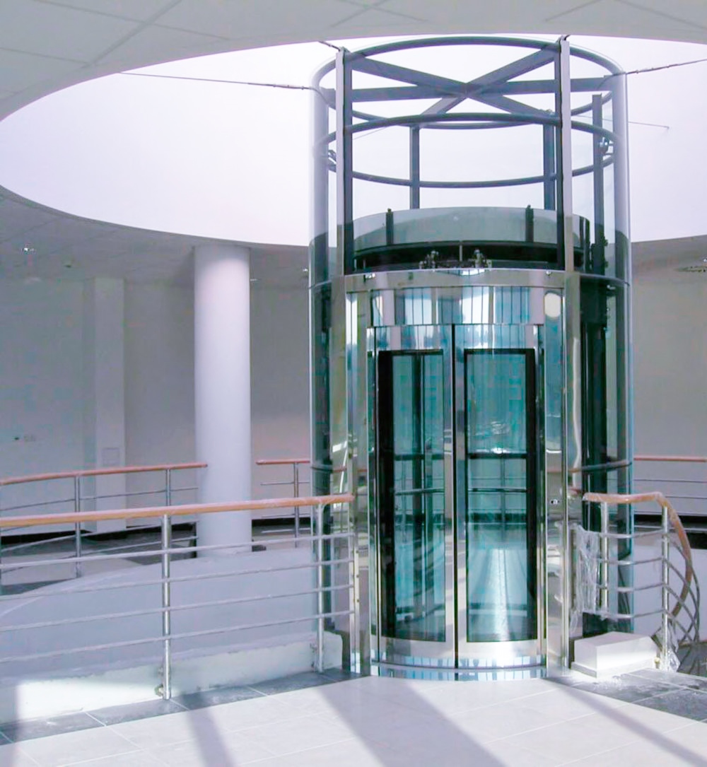 Ascensor eléctrico.