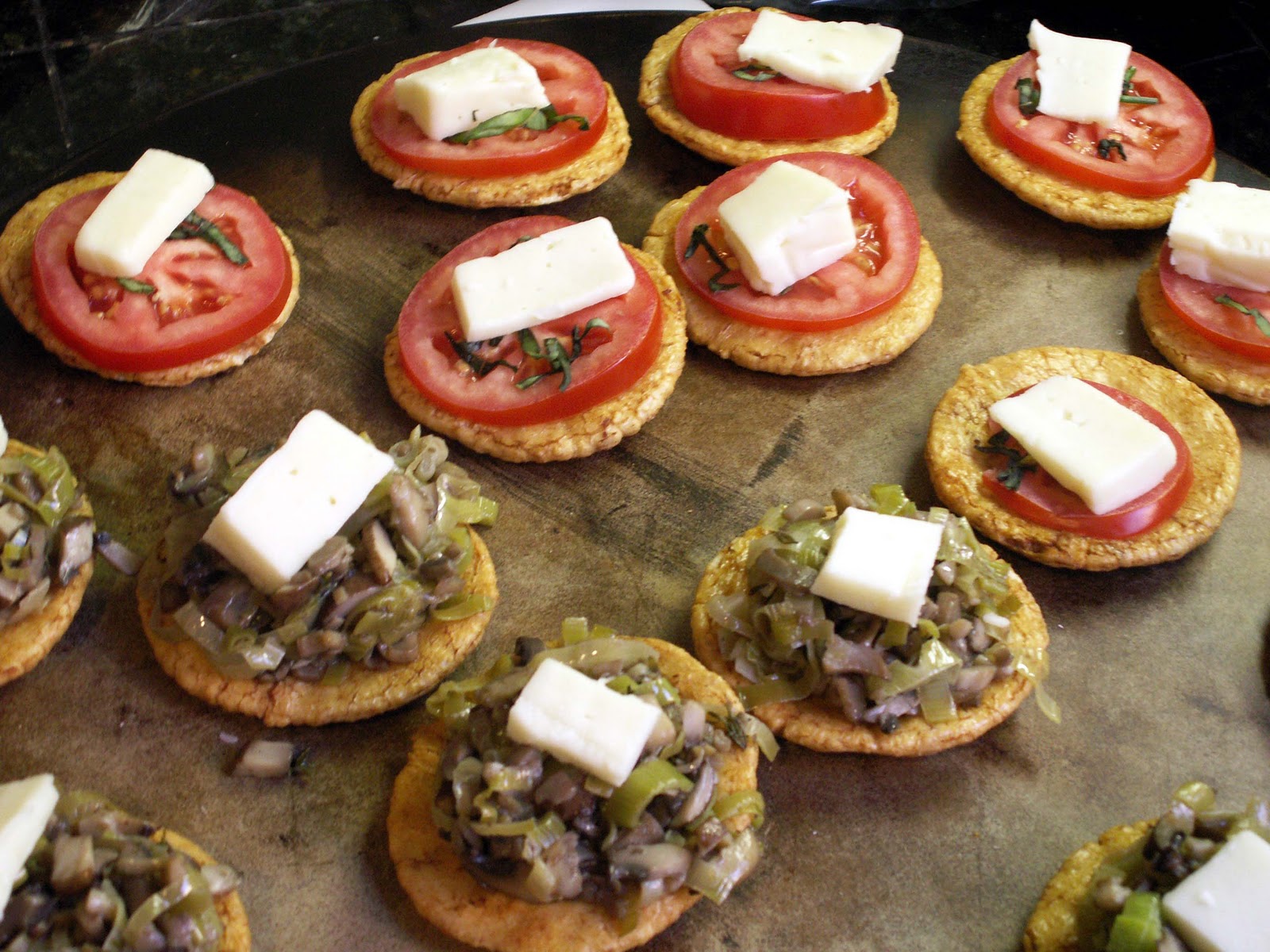 Mom, What's For Dinner?: Easy Gluten Free Canape's