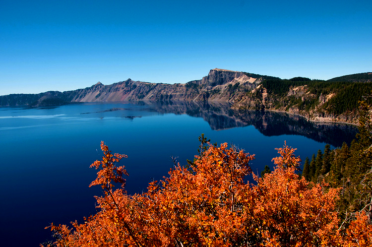 7 Best Fall Getaways In The US - Antilog Vacations
