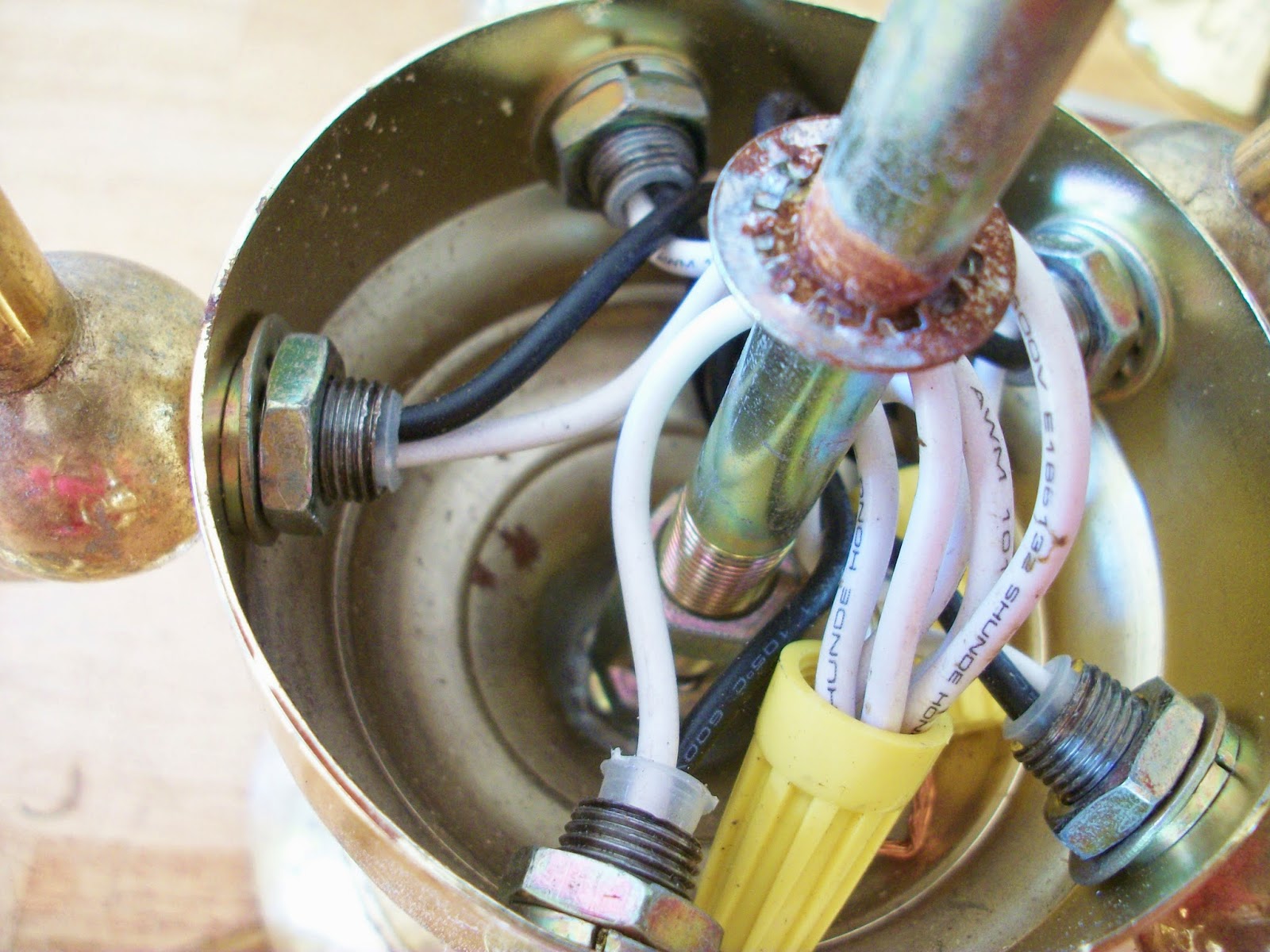 Two Craft Tables and a Hot Glue Gun: One man's trash is THIS girl's ...