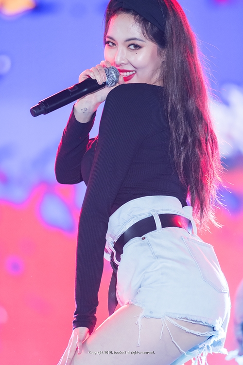 PHOTO Hyuna na Busan Environmental Love Concert