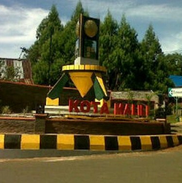 Amazing Keindahan Wisata Tugu Kota Malili di Luwu Timur Sulawesi ...