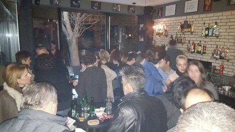 THE WALL CAFE ΚΑΦΕΤΕΡΙΕΣ ΑΓΡΙΝΙΟ | ΔΙΑΣΚΕΔΑΣΗ ΑΓΡΙΝΙΟ | ΚΑΦΕ ΑΓΡΙΝΙΟ ...