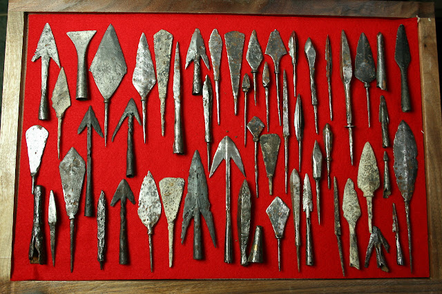 GREX LUPORUM: MEDIEVAL ARROWHEADS DATABASE