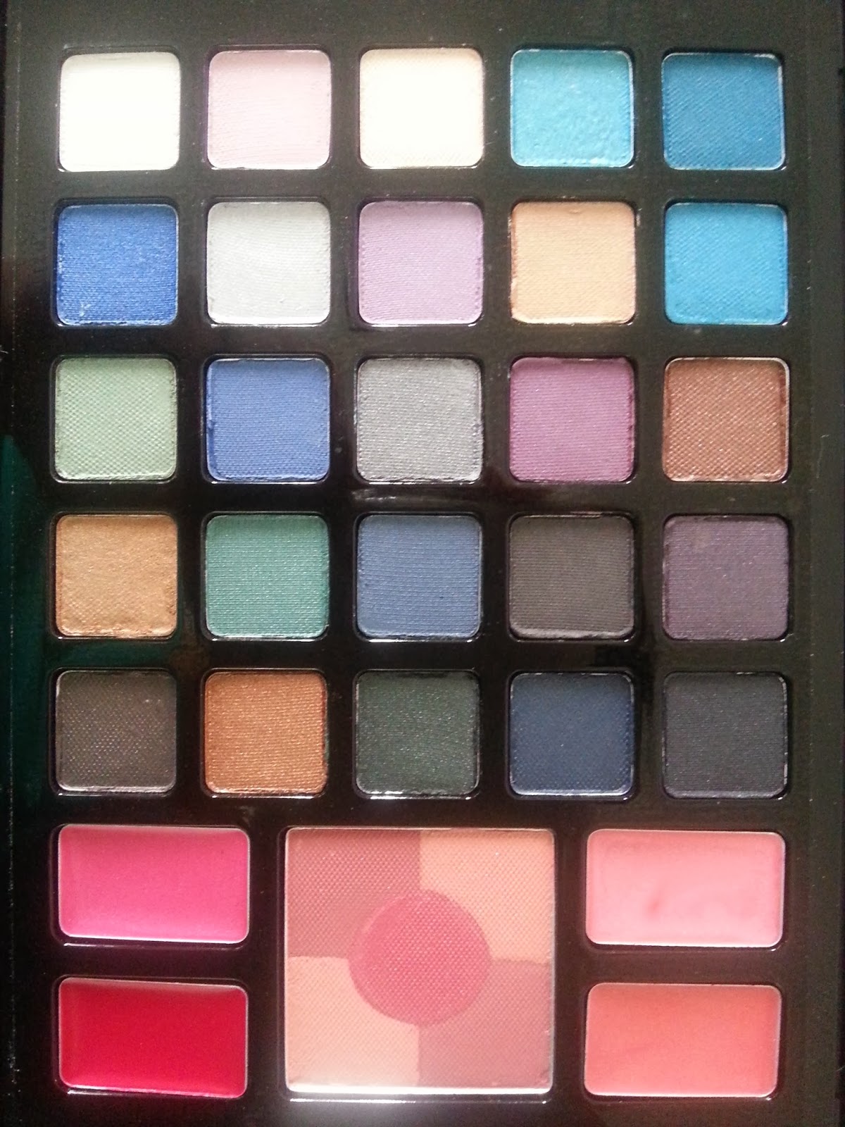 Makeupzing Indonesia: THE COLOR INSTITUTE COLOR TABLET
