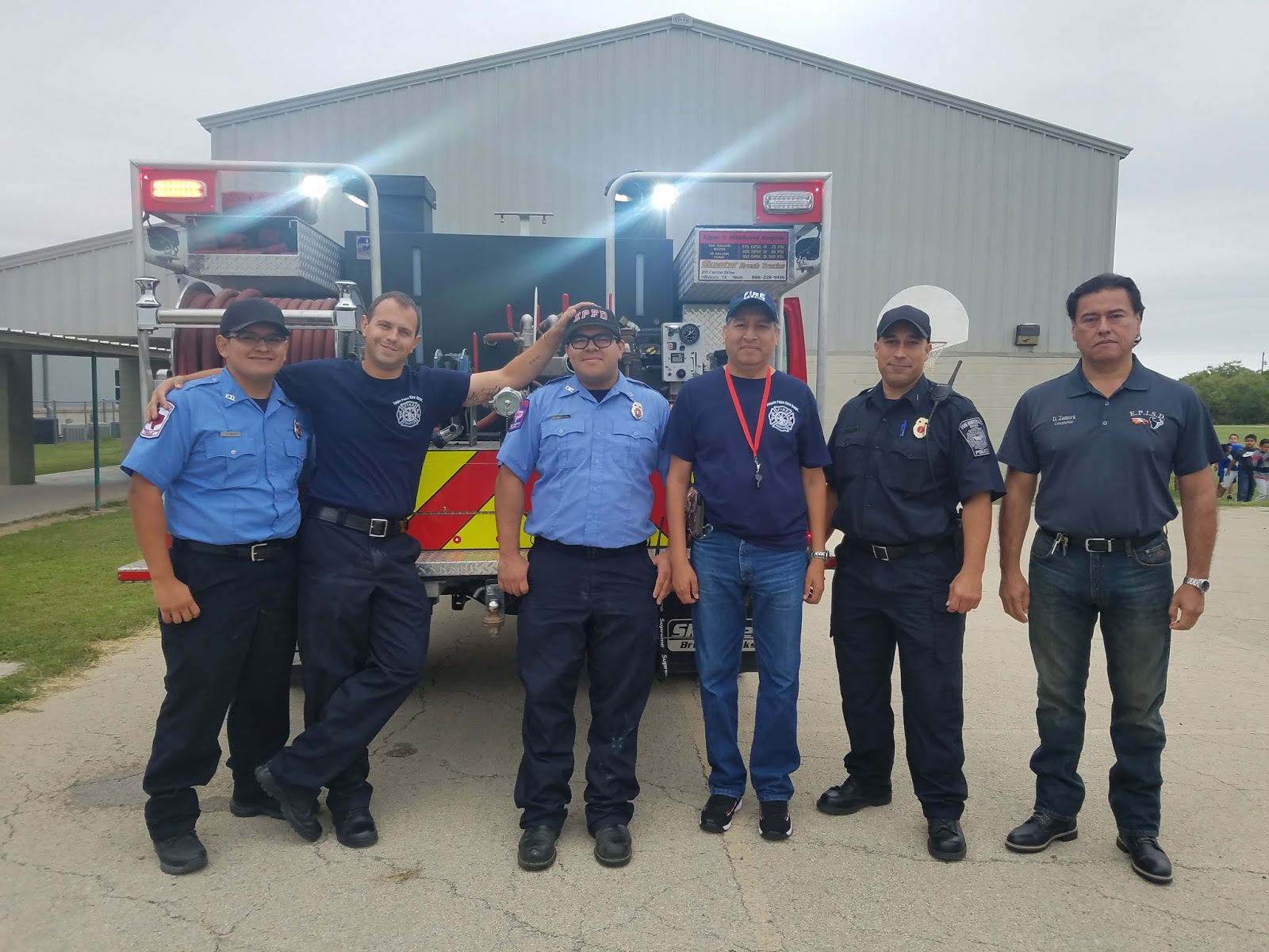 Eagle Pass ISD - iVision: EPFD Visits Bobcat Country