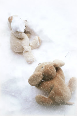 a casa di eli per l'ora del tè: e...scende giù dal ciel...biancaaaaa!