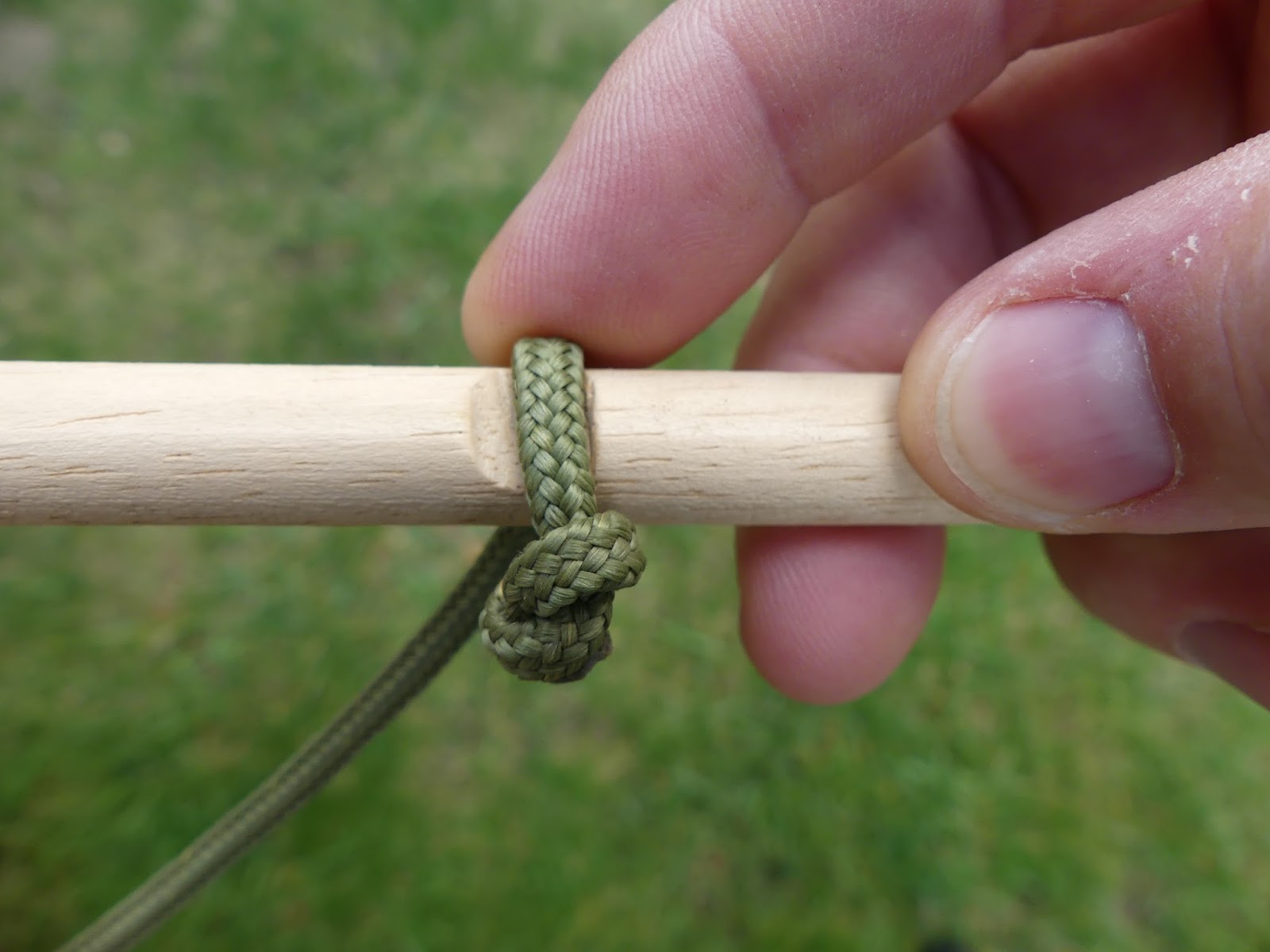 The Outdoor Traditionalist : Homemade Atlatl/ Dutch Arrows
