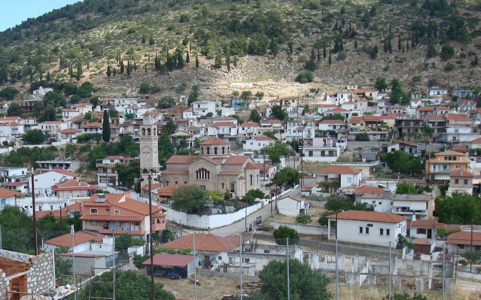 Ο χορός του Γιεμ. Κυριακή, Δευτέρα και Τρίτη του Πάσχα στο Σοφικό Κορινθίας