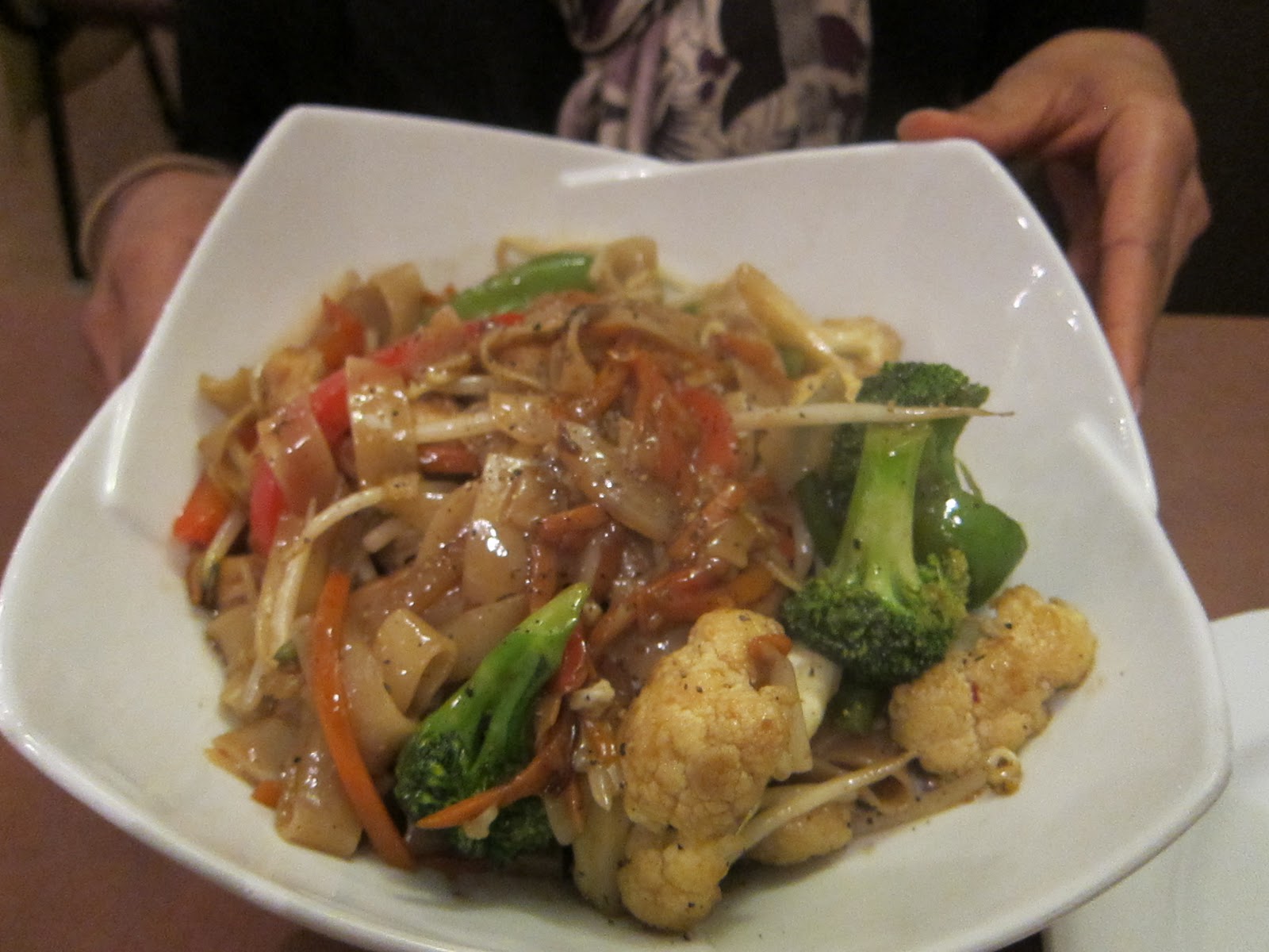 hello saskatoon: Just a Taste- Keo's