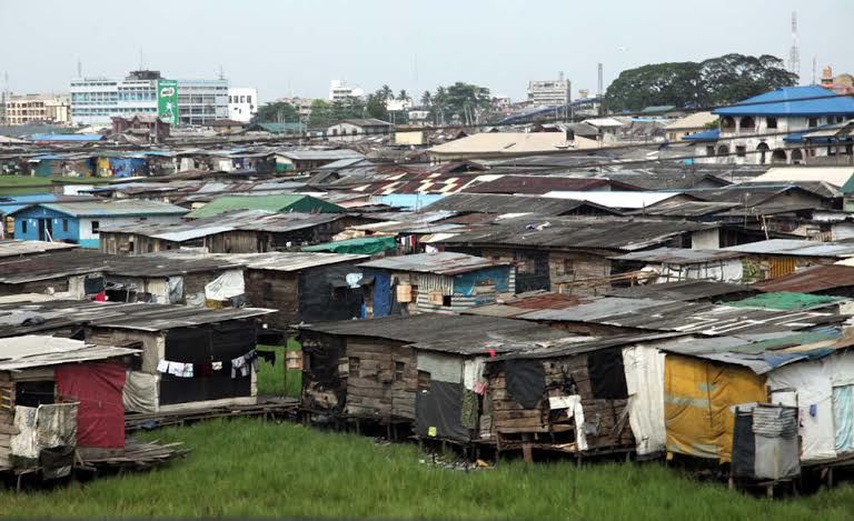 Hotline News: Village where people live inside sack houses
