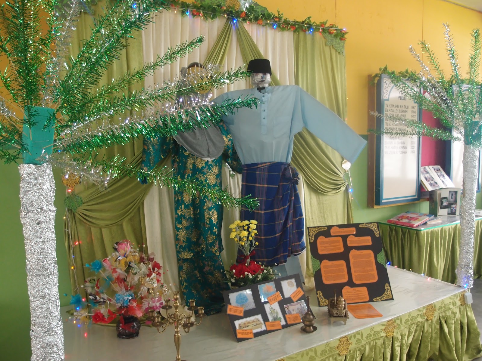 GALERI GAMBAR ~ Galeri Sejarah SK Felda Redong