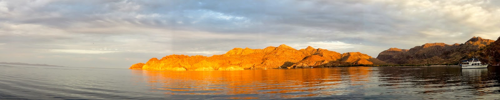 SAILING MOONSHADOW: BAJA BASH