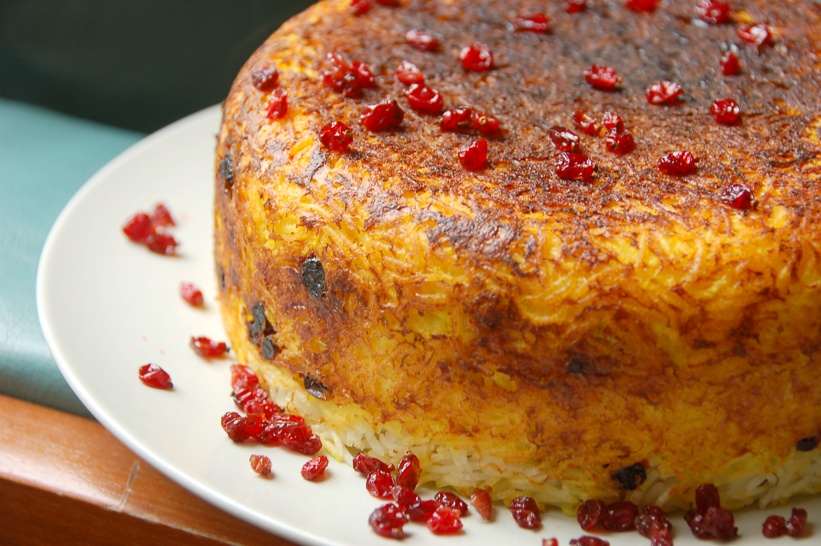 No-Bake Tah-chin e Morgh (Persian Upside Down Layered Saffron Rice ...