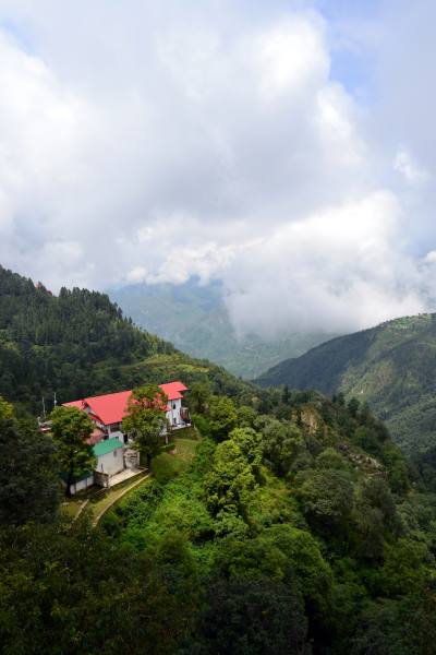 Mussoorie, Queen of the Frills