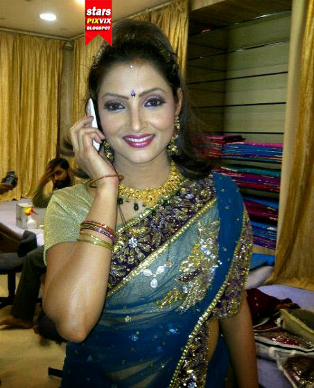 Nisha Parulekar Stunning in Saree | Cute Marathi actresses, bollywood ...