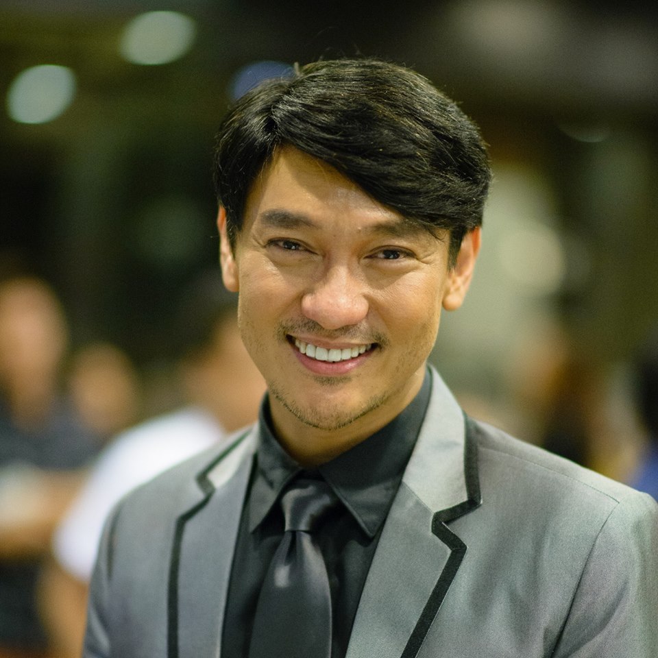 swordshines10: si roeder camanag at ang taimtim niyang panata taon-taon ...