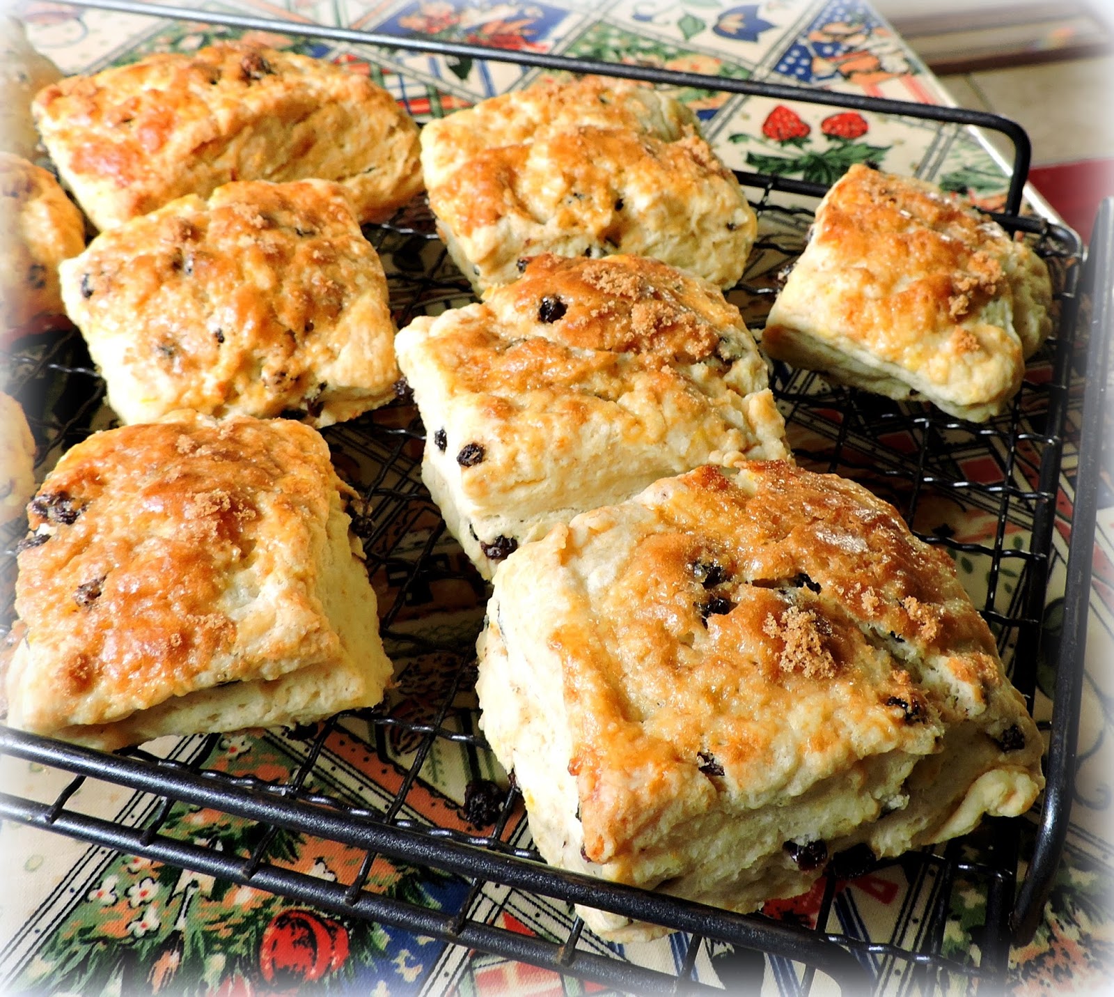 Orange and Currant Scones | The English Kitchen