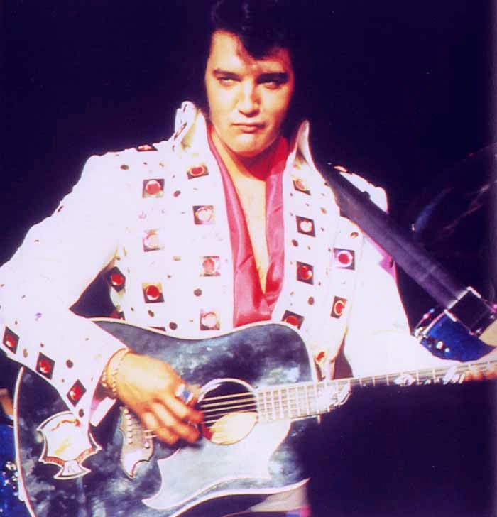 Elvis Presley Rei do Rock: 37 ANOS DE UM ELVIS IMORTAL